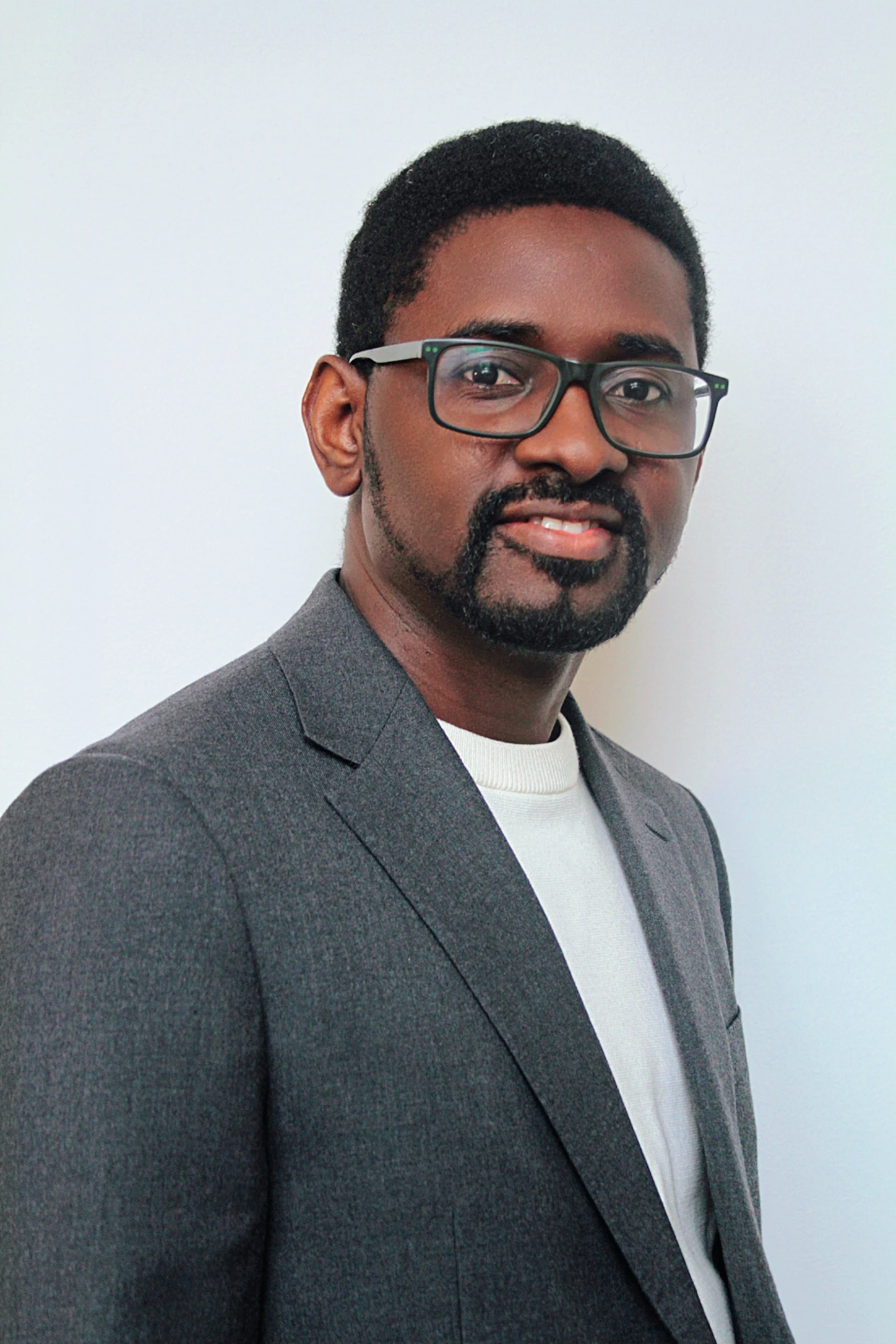 INSUS - AI-Powered Sustainability Solutions For Energy-Intensive Industries